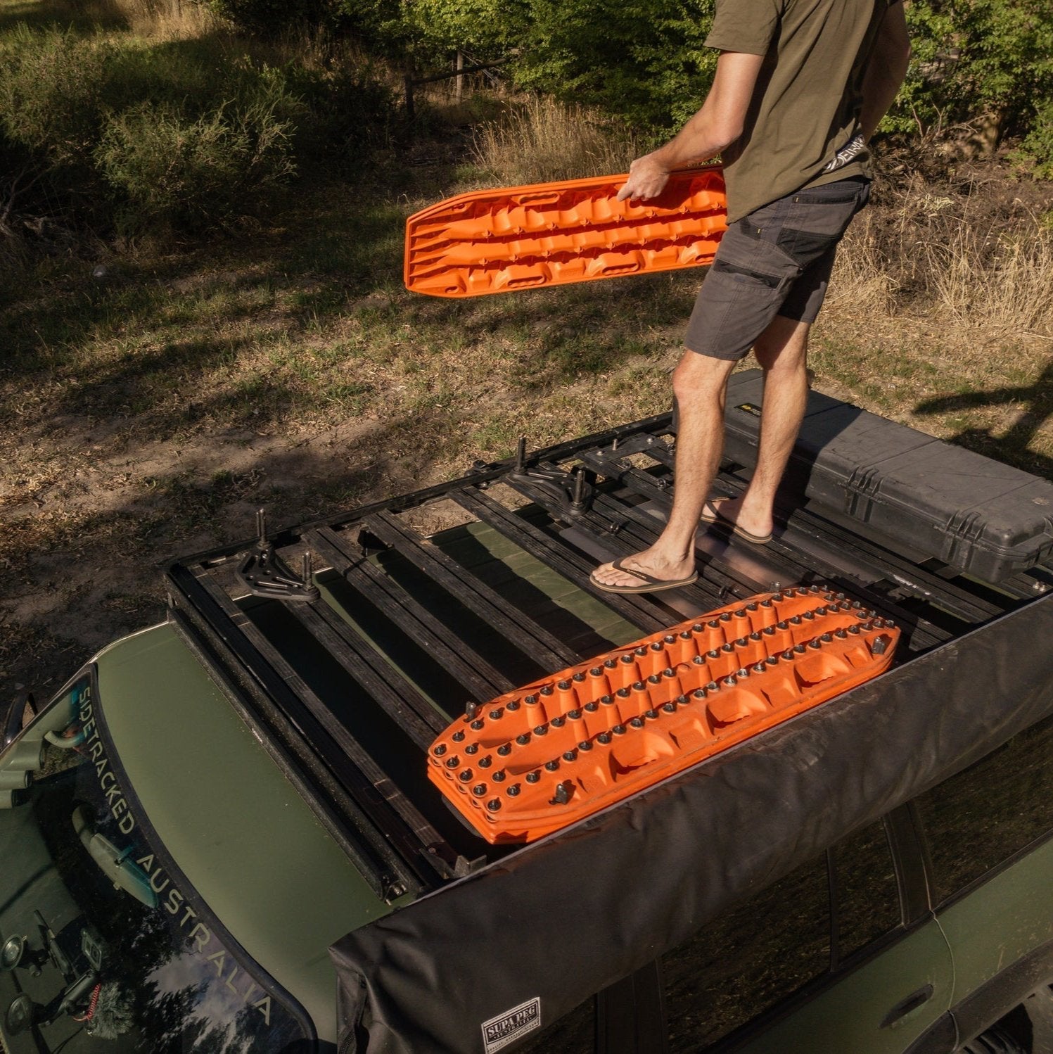 MAXTRAX Recovery Board Flat Rack Mount | Aspire Auto Accessories