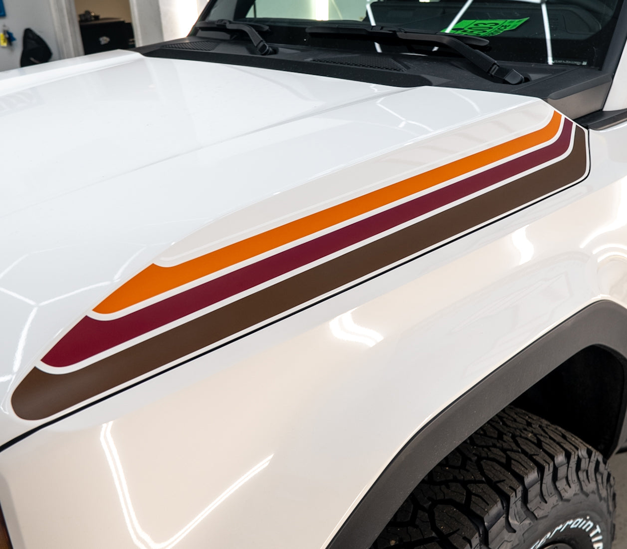 Taco Viny Hood Side Fangs for Land Cruiser 250 (2024-2025)